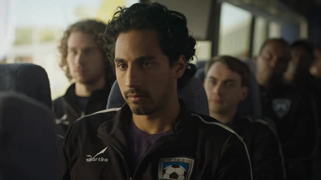 Watch 21 Thunder S01:E08 - Rock and a Hard Place - Free TV Shows | Tubi