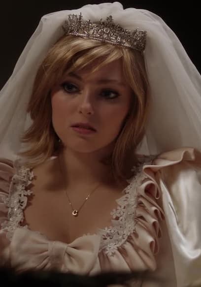 Watch The Carrie Diaries S01:E04 - Fright Night - Free TV Shows | Tubi