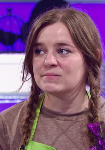 Watch Halloween Wars S09:E03 - Zombie Dating Show - Free TV Shows | Tubi