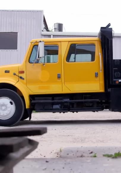 Watch Texas Metal S03:E08 - Dump Truck to Show Truck - Free TV Shows | Tubi