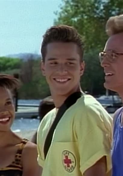 Watch Mighty Morphin Power Rangers S02:E38 - A Reel Fish Story - Free ...