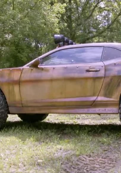 Watch Road Hauks S01:E02 - Bootlegger - Free TV Shows | Tubi