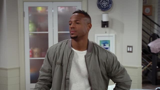 Watch Marlon S01:E09 - Appropriate Marlon - Free TV Shows | Tubi