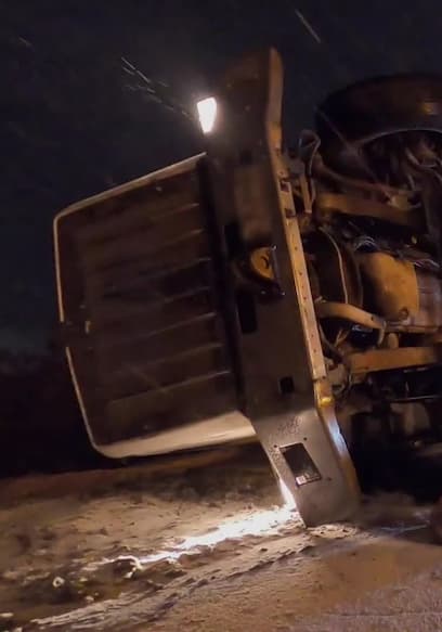 Watch Heavy Rescue: 401 S05:E04 - A Hell of a Pull - Free TV Shows | Tubi