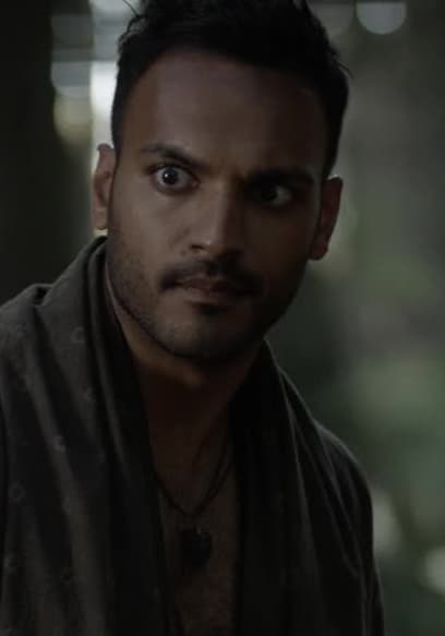 Watch The Magicians S02:E03 - Divine Elimination - Free TV Shows | Tubi