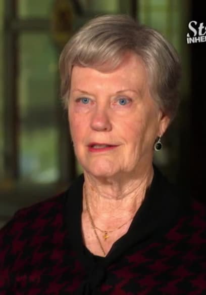 Watch Strange Inheritance S04:E10 - Gong Show - Free TV Shows | Tubi