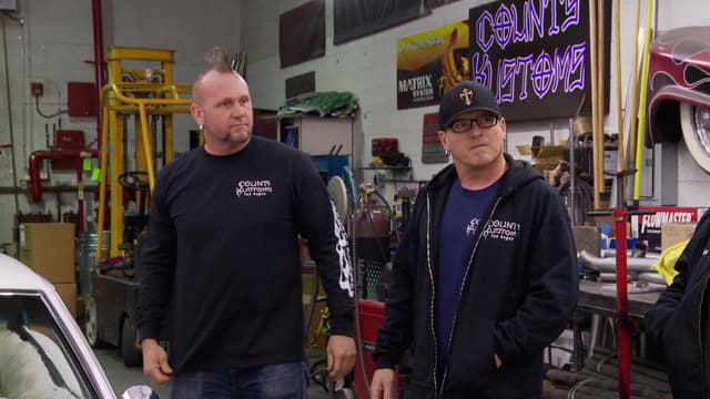 Watch Counting Cars S04:E22 - Down by the Riviera - Free TV Shows | Tubi
