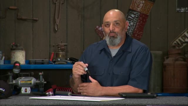 Watch Car Fix S01:E09 - Nothing Rides Like a Deere - Free TV Shows | Tubi