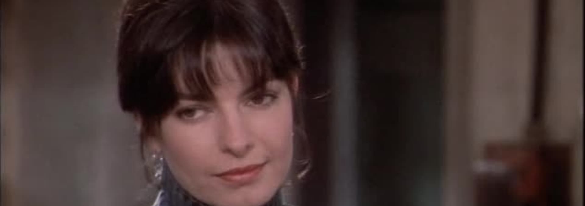 Watch Sisters S04:E09 - The Best Intentions - Free TV Shows | Tubi