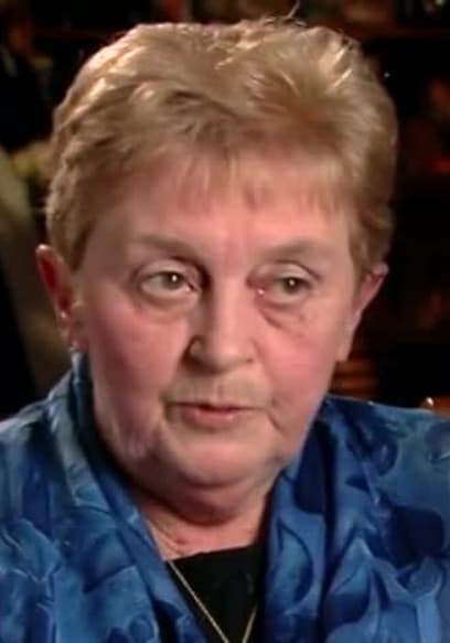 Watch Crime Investigation: Australia S02:E10 - Evil Heart: The Murder ...