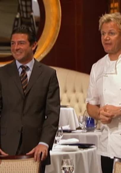 Watch Hell's Kitchen en Español S06:E09 - 8 Chefs Compiten - Free TV ...