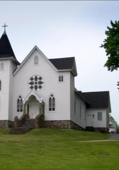 Watch You Live in What? S02:E09 - Oast House, Bank, Charter Bus - Free ...