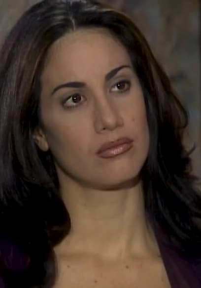 Watch Mujer Secreta S01:E76 - Capítulo 76 - Free TV Shows | Tubi