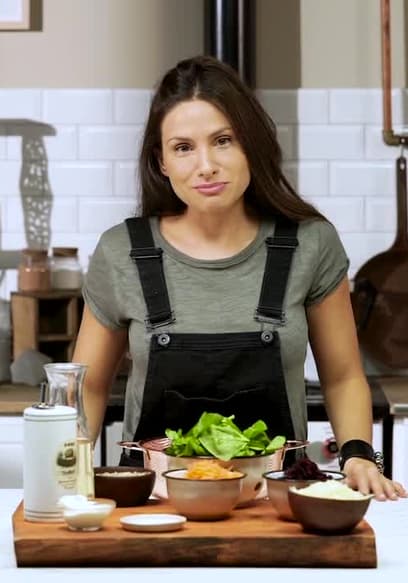 Watch Tefi en Casa S01:E12 - Cheesecake De Lima, Risotto De Arroz Yamaní Y Pastelitos Con Dulce ...