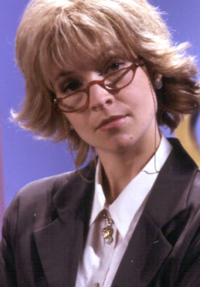 Watch Being Eve S01:E08 - Being Just Mates - Free TV Shows | Tubi