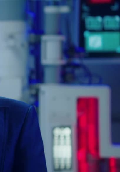 Watch Red Dwarf S12:E06 - Skipper - Free TV Shows | Tubi
