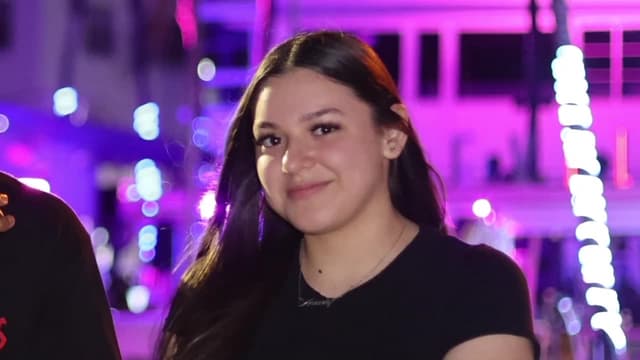 Watch iKnowAyrel S03:E10 - He Got Who Pregnant? - Free TV Shows | Tubi