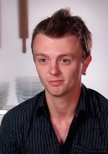 Watch MasterChef Australia S01:E08 - Sam and the Sausage - Free TV ...