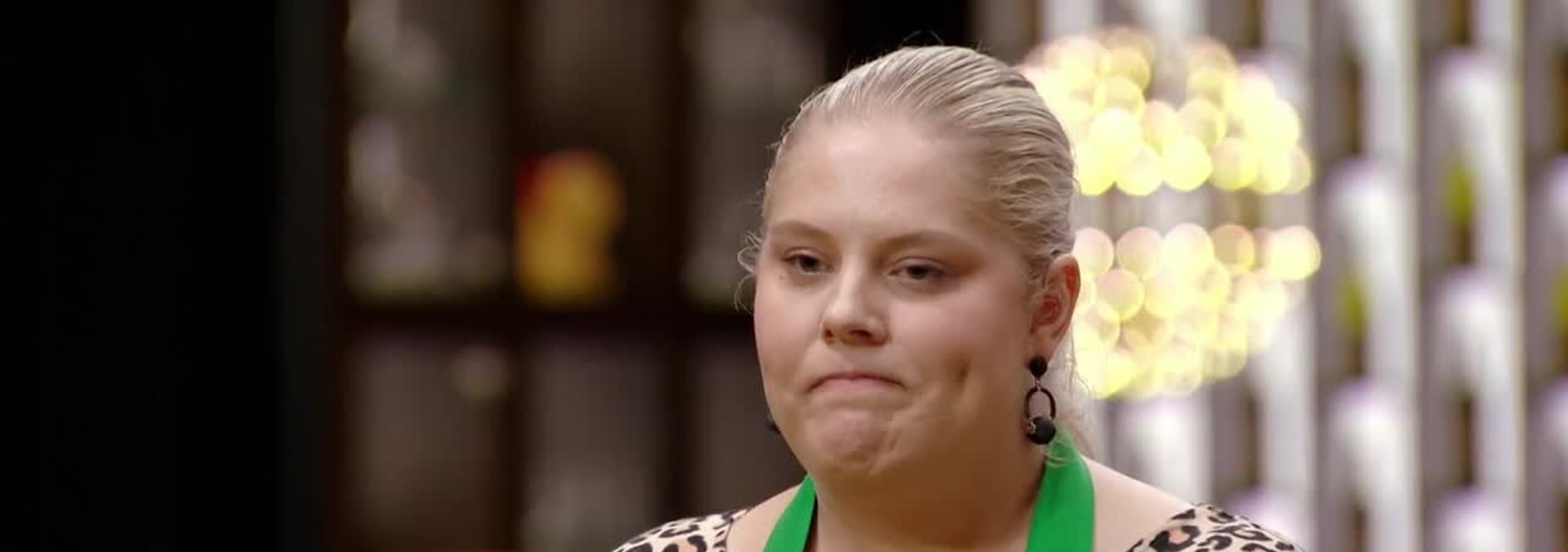 Watch MasterChef Australia S11:E10 - Mystery Box and Invention Test ...