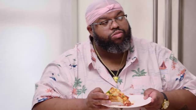 Watch Pizza Wars S01:E03 - The Ultimate Viral Pizza Showdown With Mike ...