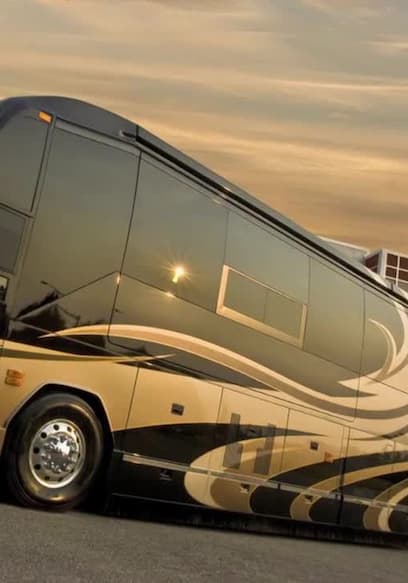 Watch Extreme RVs S01:E02 - A Land Yacht and More - Free TV Shows | Tubi