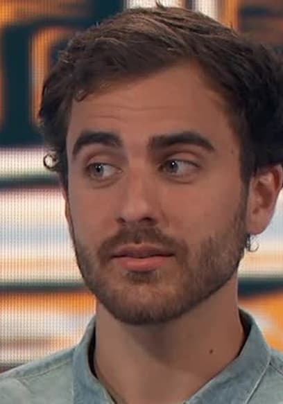 Watch Person, Place or Thing S01:E135 - Who Da Man? - Free TV Shows | Tubi