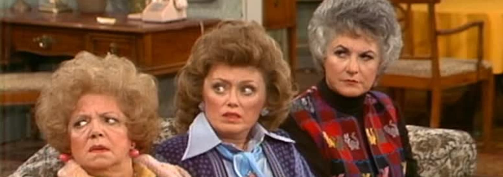 Watch Maude S05:E515 - Captain Hero - Free TV Shows | Tubi