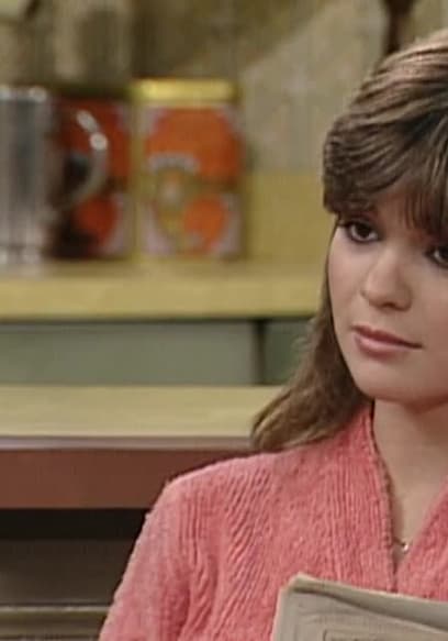 Watch One Day at a Time S08:E11 - Pride and Privacy (Pt. 1) - Free TV ...