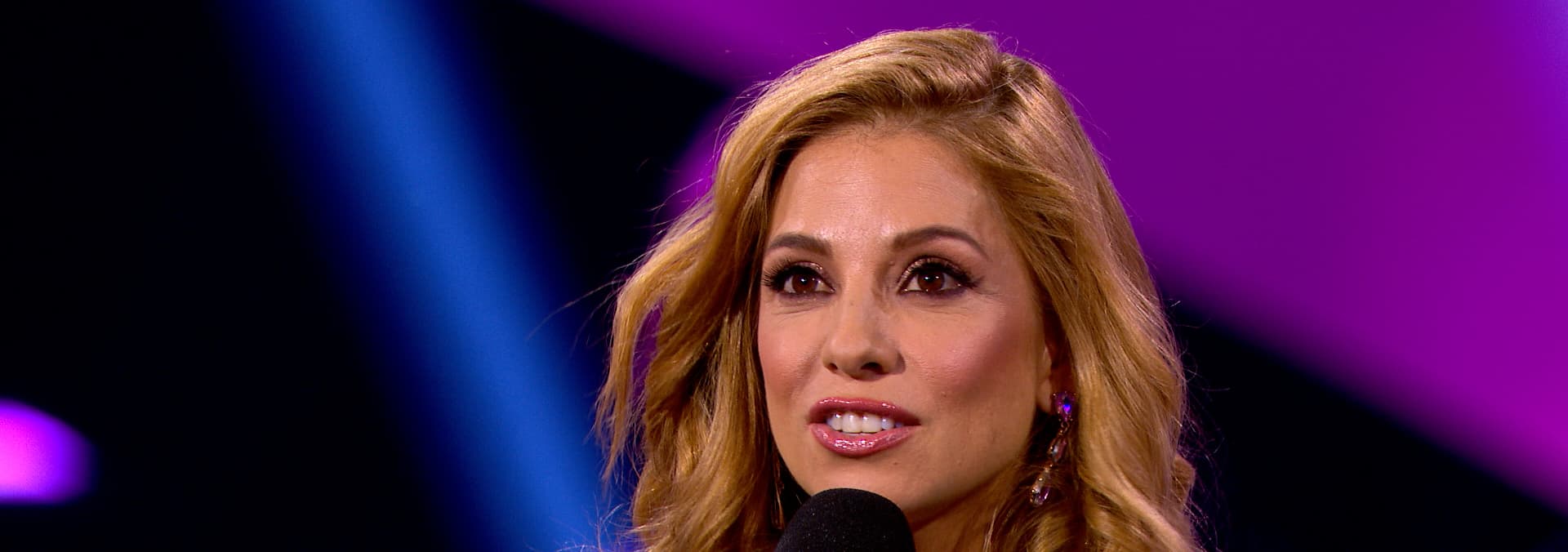 Watch Don’t Forget the Lyrics S03:E05 - Ay Dios Mio and Hallelujah! - Free TV Shows | Tubi