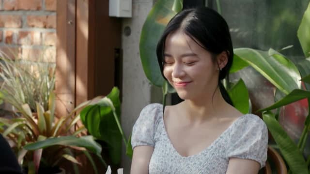 Watch EXchange S01:E01 - Episode 1 - Free TV Shows | Tubi