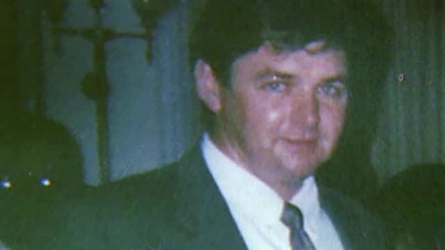 Watch Conmen Case Files S01:E04 - Paul Bint – the Chameleon Con Artist ...