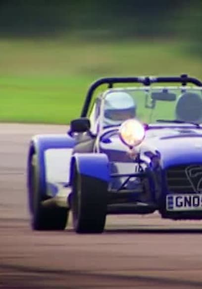 Watch Vroom Vroom S01:E06 - Episode 6 - Free TV Shows | Tubi