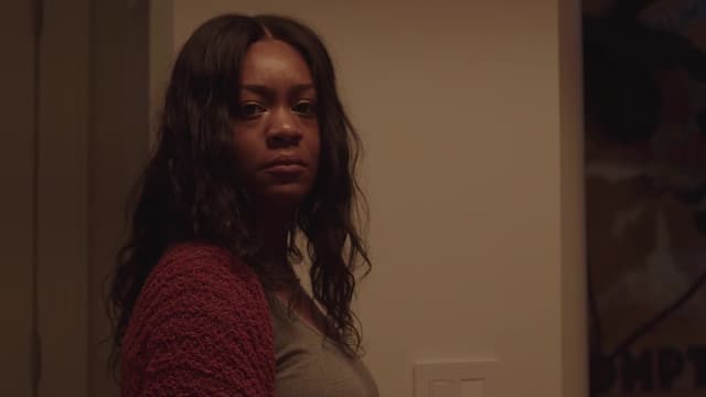 Watch The Other Wife S02:E01 - Pick a Side - Free TV Shows | Tubi