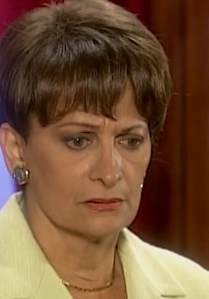 Watch Mujer secreta S01:E30 - Capítulo 30 - Free TV Shows | Tubi