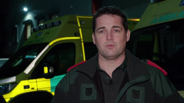 Watch Ambulance: Code Red S01:E01 - Episode 1 - Free TV Shows | Tubi
