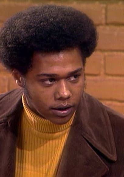 Watch All in the Family S01:E04 - Archie Gives Blood - Free TV Shows | Tubi