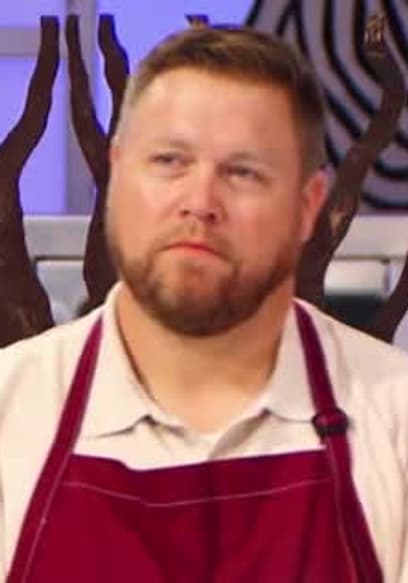 Watch Halloween Wars S10:E04 - Monster Support Group - Free TV Shows | Tubi