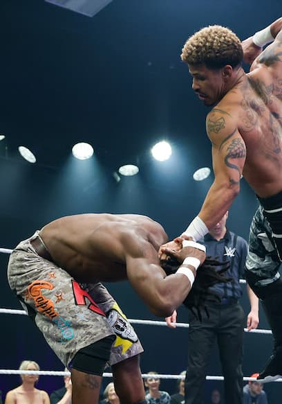 Watch WWE EVOLVE S01:E15 - June 11, 2025 - Free TV Shows | Tubi