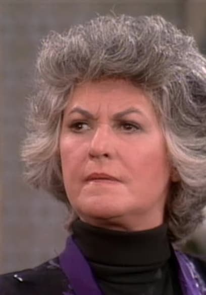 Watch Maude S06:E613 - The Obscene Phone Call - Free TV Shows | Tubi