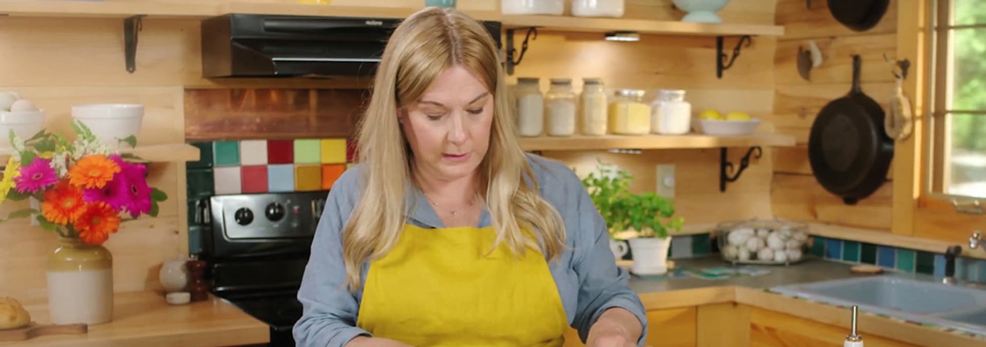 Watch Welcome to My Farm S02:E02 - Scrambled It Is - Free TV Shows | Tubi