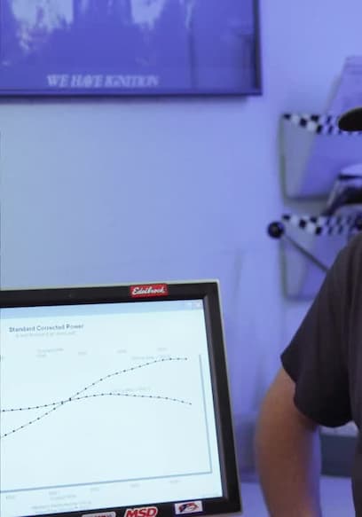 Watch Engine Masters S03:E01 - Gas vs. E85 - Free TV Shows | Tubi