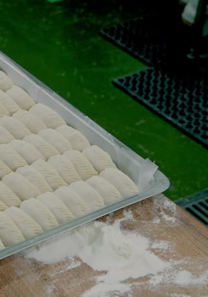 Watch How It's Made S23:E01 - Basque Pelota Balls - Free TV Shows | Tubi