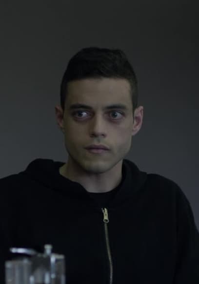 Watch Mr. Robot S01:E05 - eps1.4_3xpl0its.wmv - Free TV Shows | Tubi