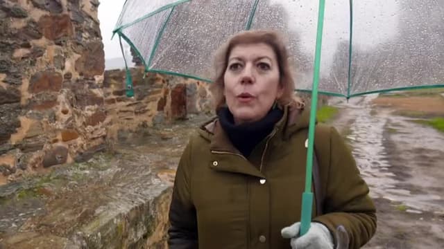 Watch Legendary Locations S02:E06 - What Lurks Within - Free TV Shows ...