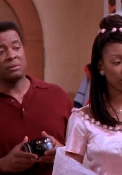 Watch Moesha S02:E24 - Prom Night - Free TV Shows | Tubi