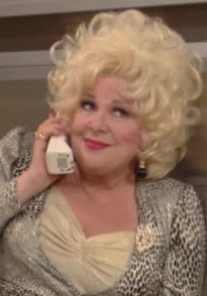 Watch The Nanny S05:E01 - The Morning After - Free TV Shows | Tubi