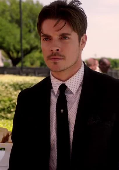 Watch Dallas S01:E01 - Changing of the Guard - Free TV Shows | Tubi