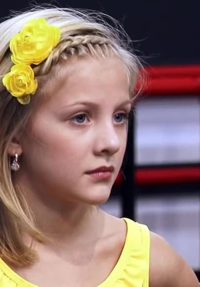 Watch Dance Moms S02:E04 - No One Likes a Bully - Free TV Shows | Tubi