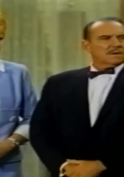 Watch The Lucy Show S05:E13 - Lucy and the Efficiency Expert - Free TV ...