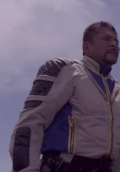 Watch Ultraman Zero: The Chronicle S01:E01 - Ultraman Zero vs. Darklops ...